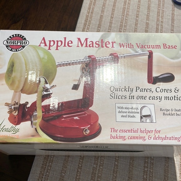 Kitchen | Norpro Apple Master | Poshmark